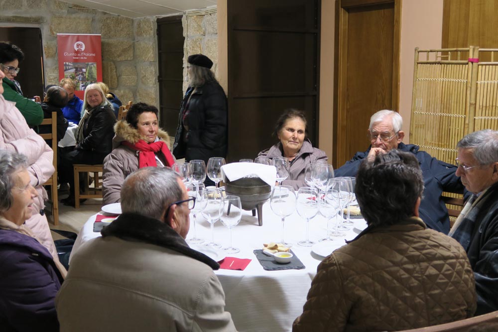 Adega da Vinha com casa cheia - Quinta do Palame